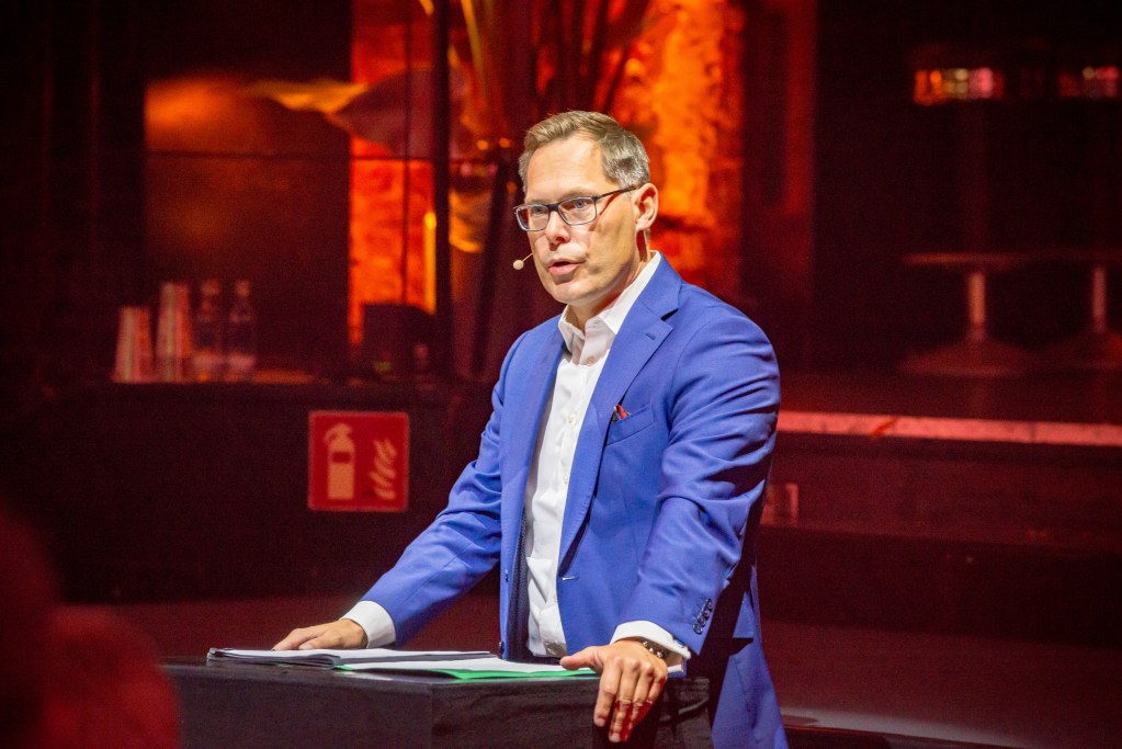 "Beratung neu denken" - Interview mit Ronny Weigler, Head of Consulting ...