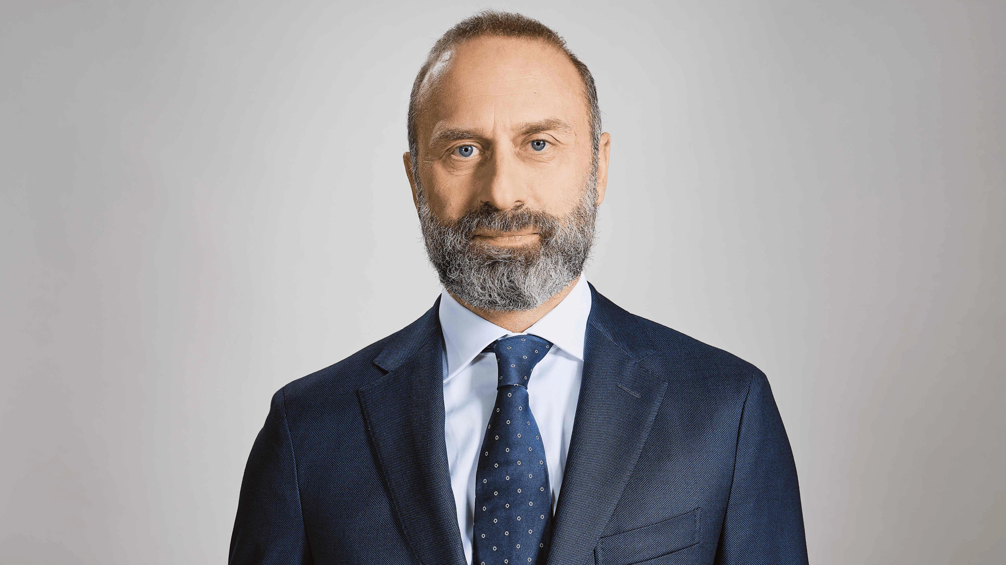 Top-Personalie: Federico Magno wechselt von Porsche Consulting zu MHP ...